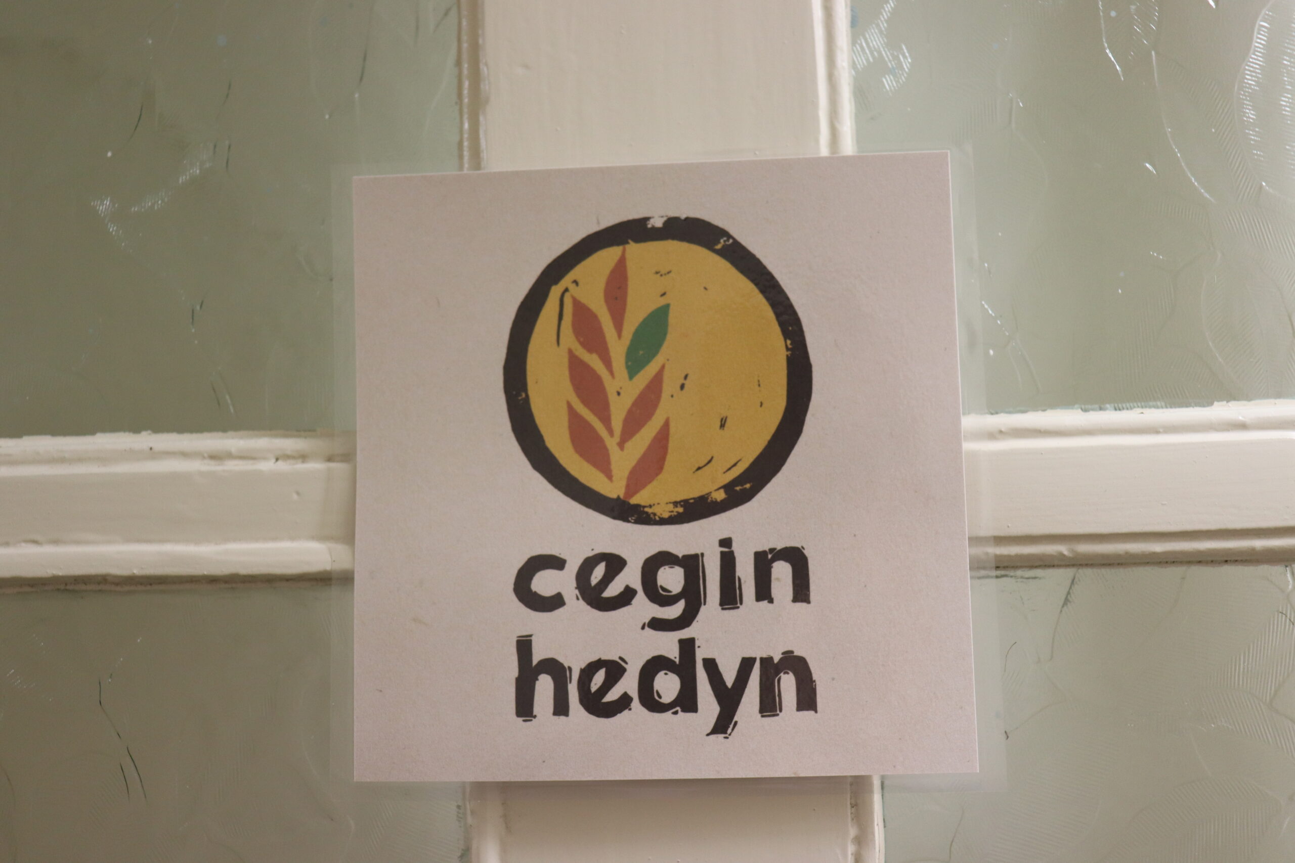 Cegin Hedyn: The pay-as-you-feel café making a big difference ...